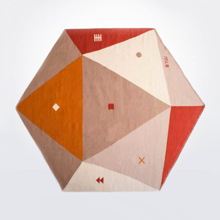 Hexagon Rug | Objects with Meaning at Maison Numen